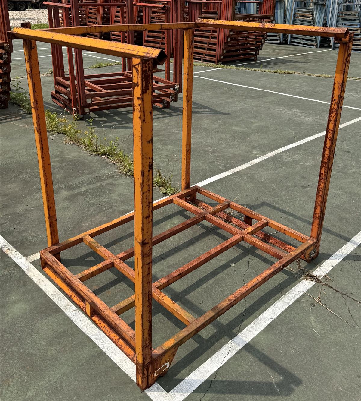 Portable Stack Rack Nesting Pallet Stacker Rack Warehouse Orange 2,000 Lb. Capacity